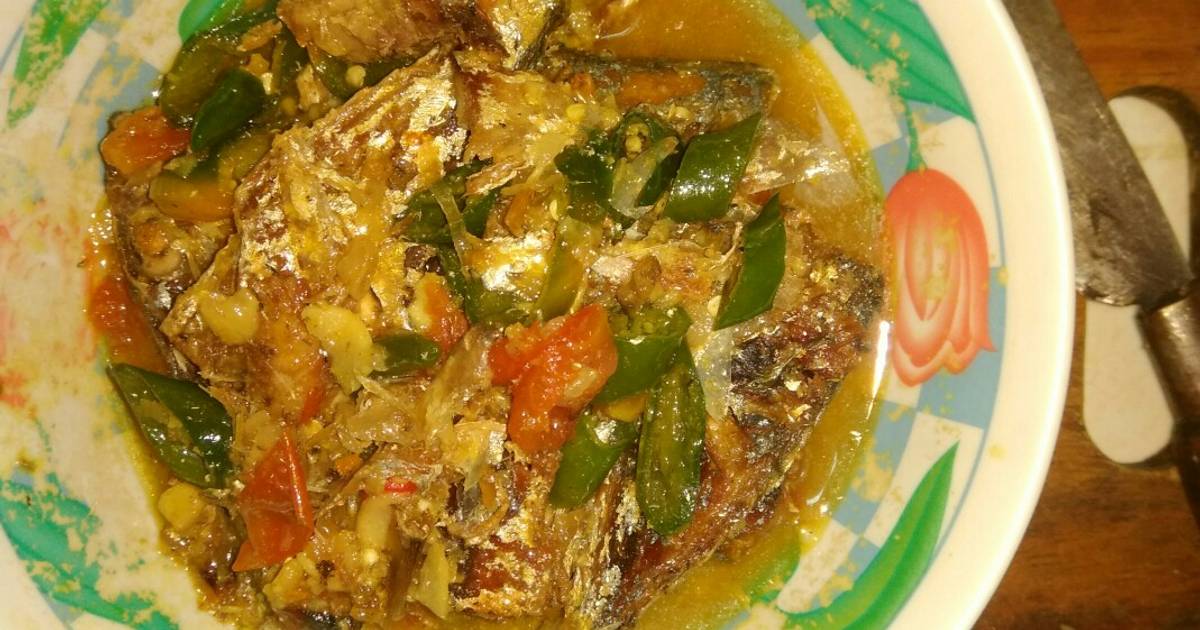 Resep Ikan Kembung Cabe Ijo oleh Alifah Mj - Cookpad