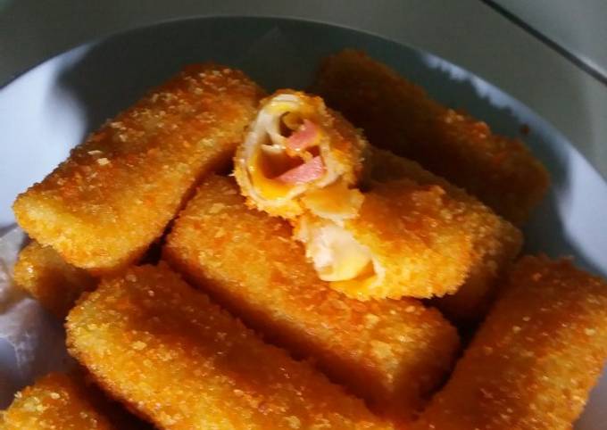 Resep Risol sosis mayo oleh Mitha Retnose - Cookpad