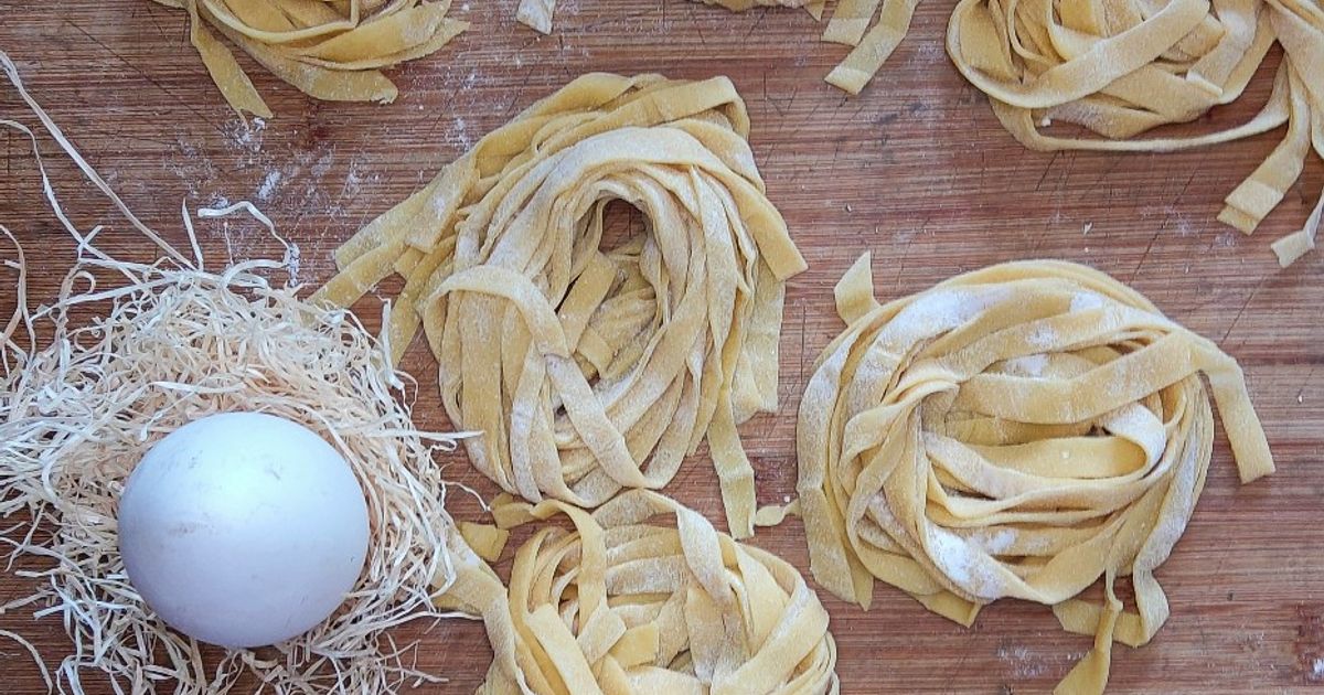 Ricetta Fettuccine Con Uova Di Papera di Paola Catalano - Cookpad