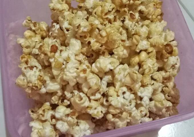 Resep Pop corn caramel ala cgv 😀 oleh Destyambarini - Cookpad