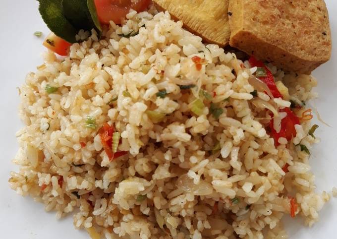 Resep Nasi Goreng Tahu oleh Mira Sabe - Cookpad