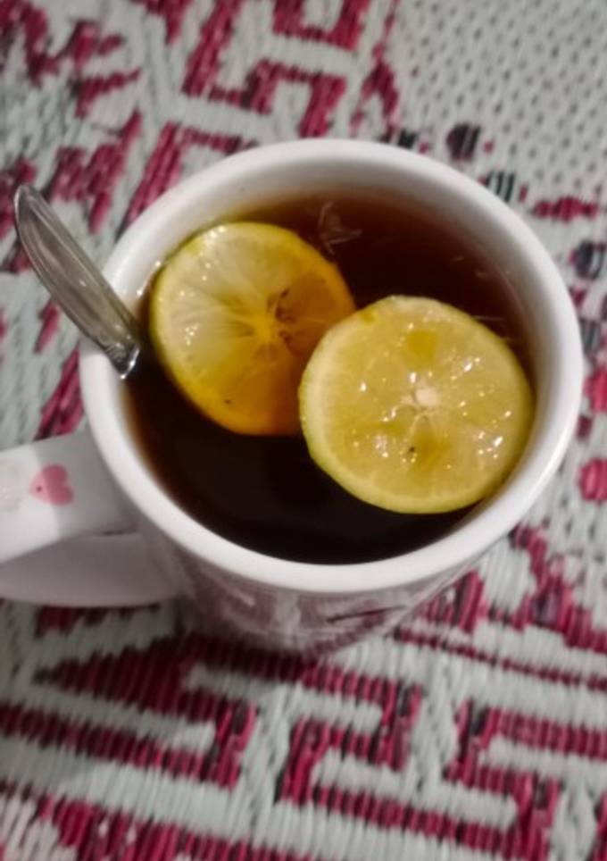 Resep Lemon tea panas peneman di kala hujan 😀 oleh Susetianingsih - Cookpad