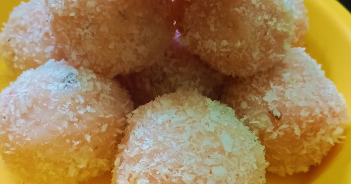 Stuffed Rose Laddoos Recipe by Munvi - Cookpad