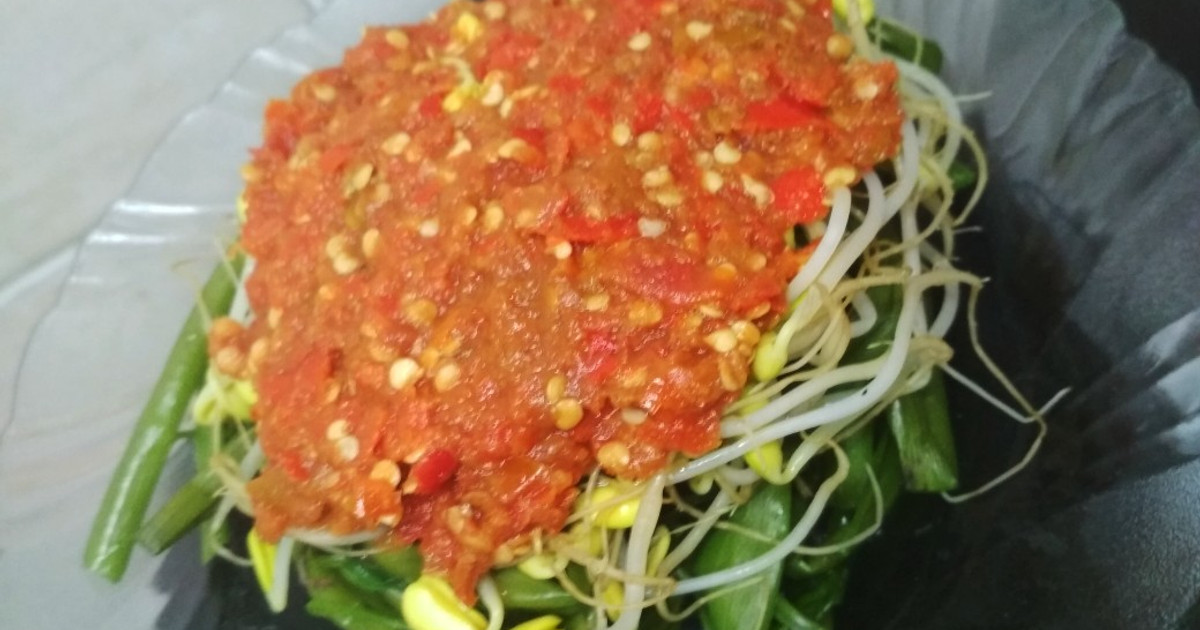 Resep Plecing Kangkung Khas Lombok oleh Elia S. - Cookpad