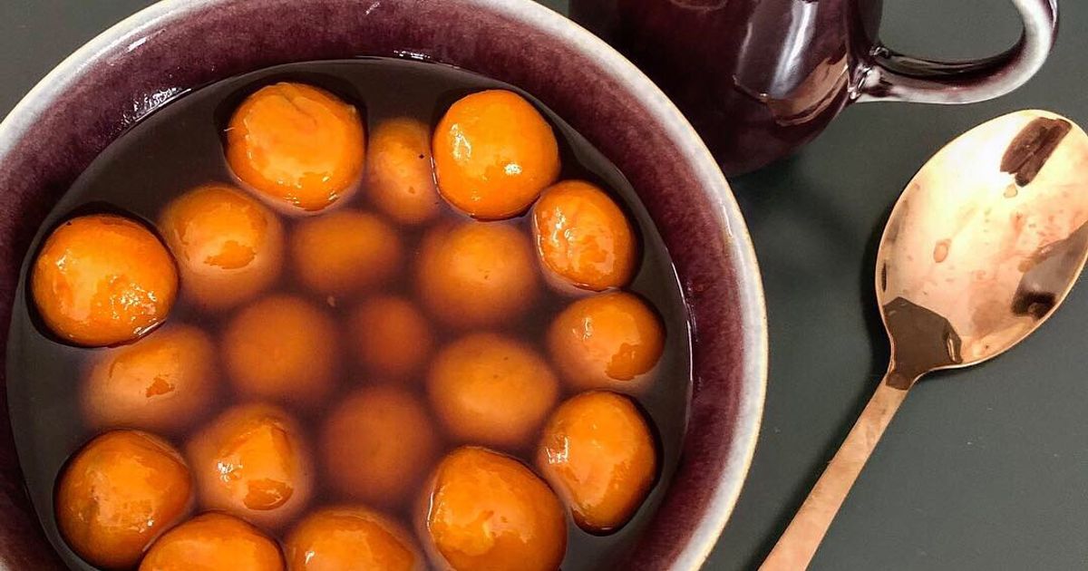 Kolak Biji Salak Sweet Potato Balls In Palm Sugar Syrup And Coconut ...
