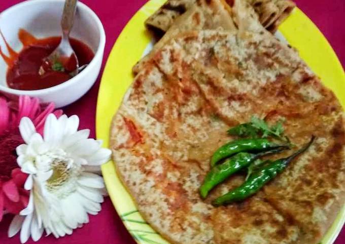 Carrot Paratha Recipe by Spruha Bari - Cookpad