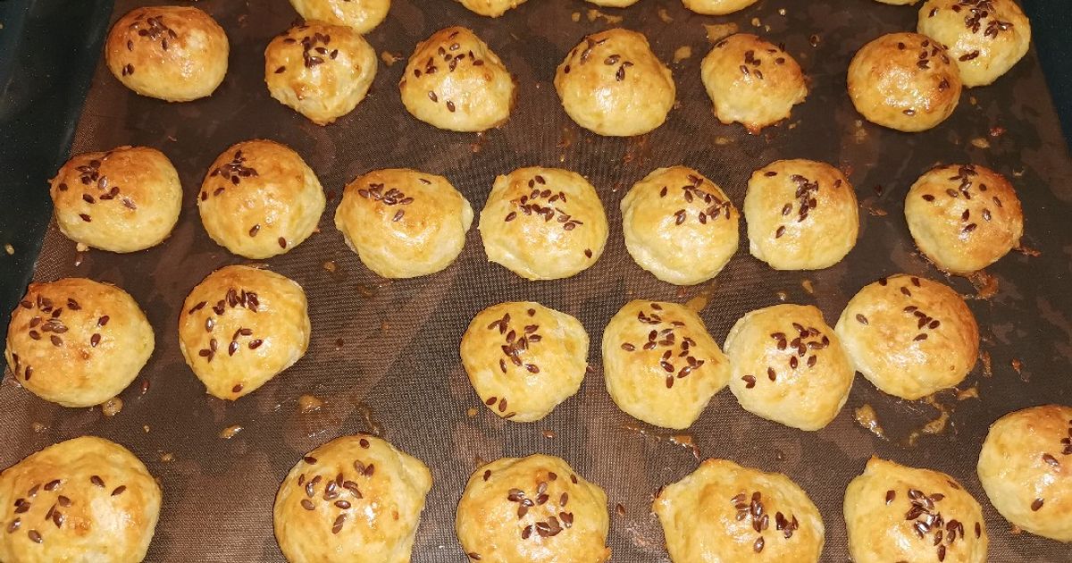 Habkönnyű Pogácsa (Sajtos Puffancs) | Eszti Tárnok receptje - Cookpad ...