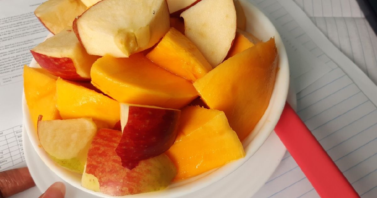 Mango And Apple Fruit Salad Recipe by Mitch 👑 - Cookpad