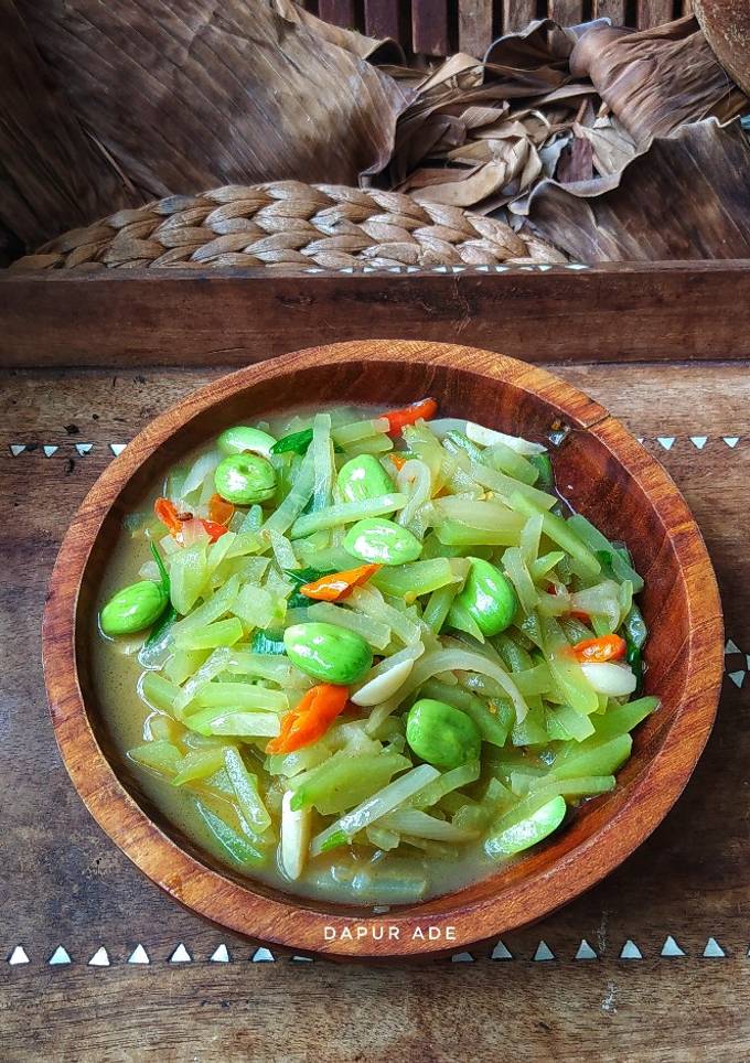 Resep Tumis Labu Siam Terasi Pete oleh dapur ade - Cookpad