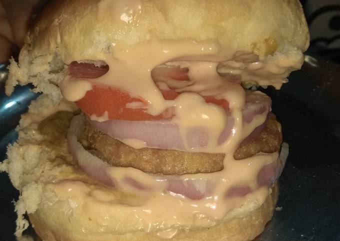 Instant Burger Recipe by Kiran Vyas - Cookpad