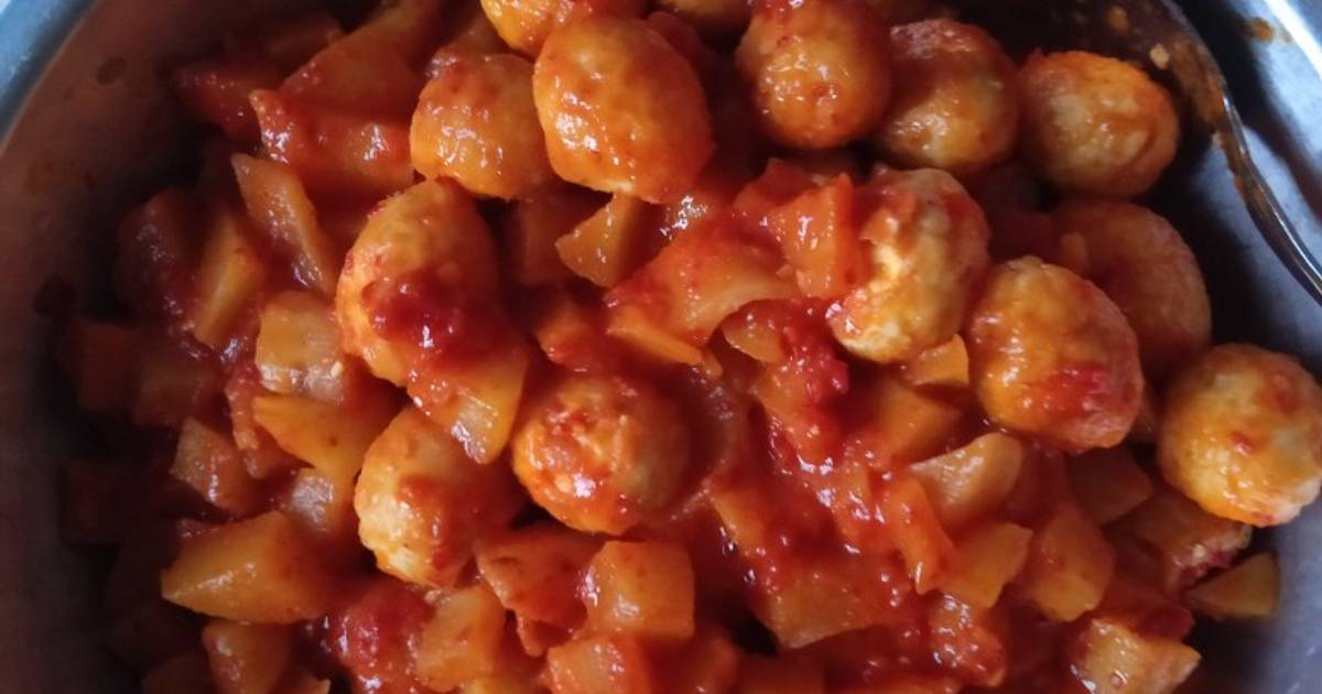 Resep Kentang telur sambalado oleh Xiao Ching Zhing - Cookpad