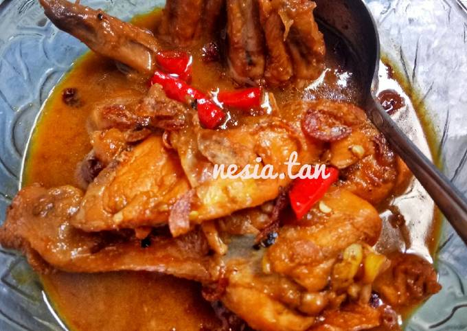 Resep 5. Semur Ayam Kecap oleh nesia.tan - Cookpad