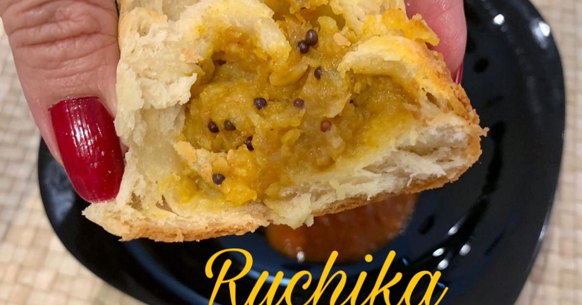 Baked Wada Paav Recipe By Ruchika
