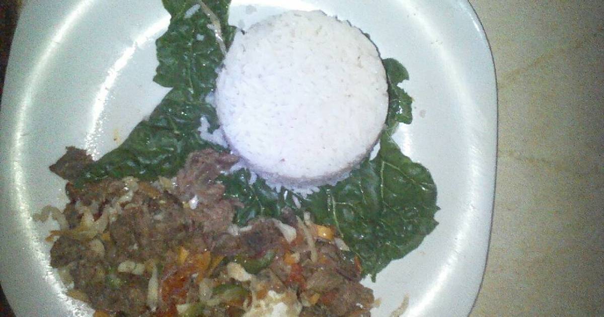 White rice,wet fly meat and spinach Recipe by christine ireri - Cookpad