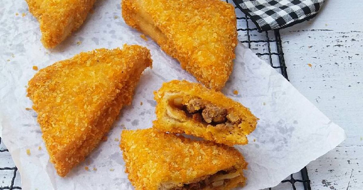 Resep Roti Goreng Isi Daging Sapi oleh Genika yulia - Cookpad