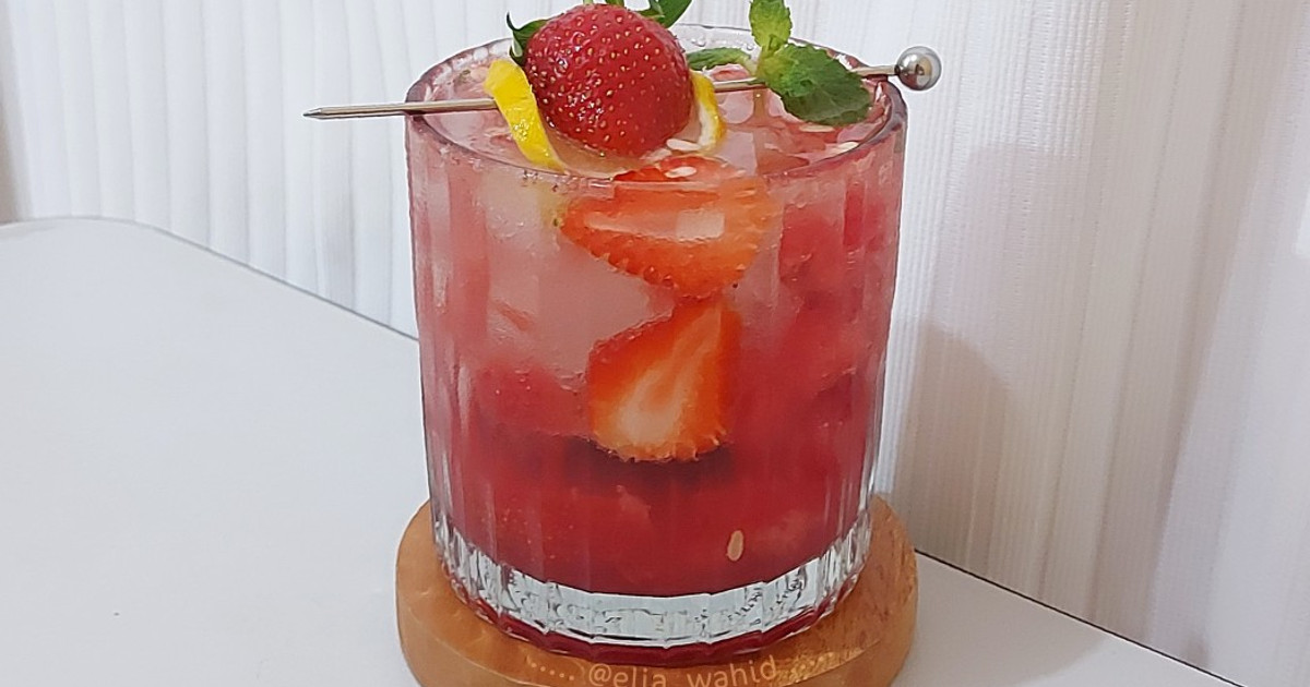 141 resep mocktail buah stroberi enak dan mudah - Cookpad