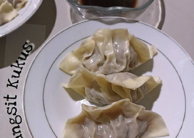 Resep Pangsit kukus isi daging sapi dan wortel oleh Devi Aini - Cookpad