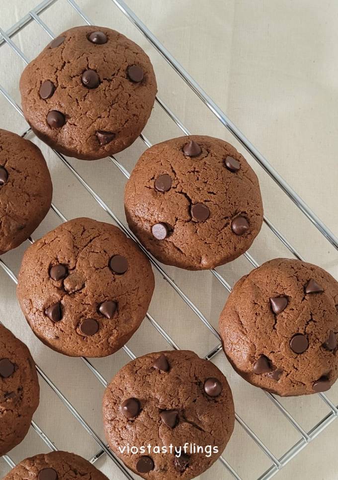 Resep Double Choco Soft Cookies oleh Violina - Cookpad