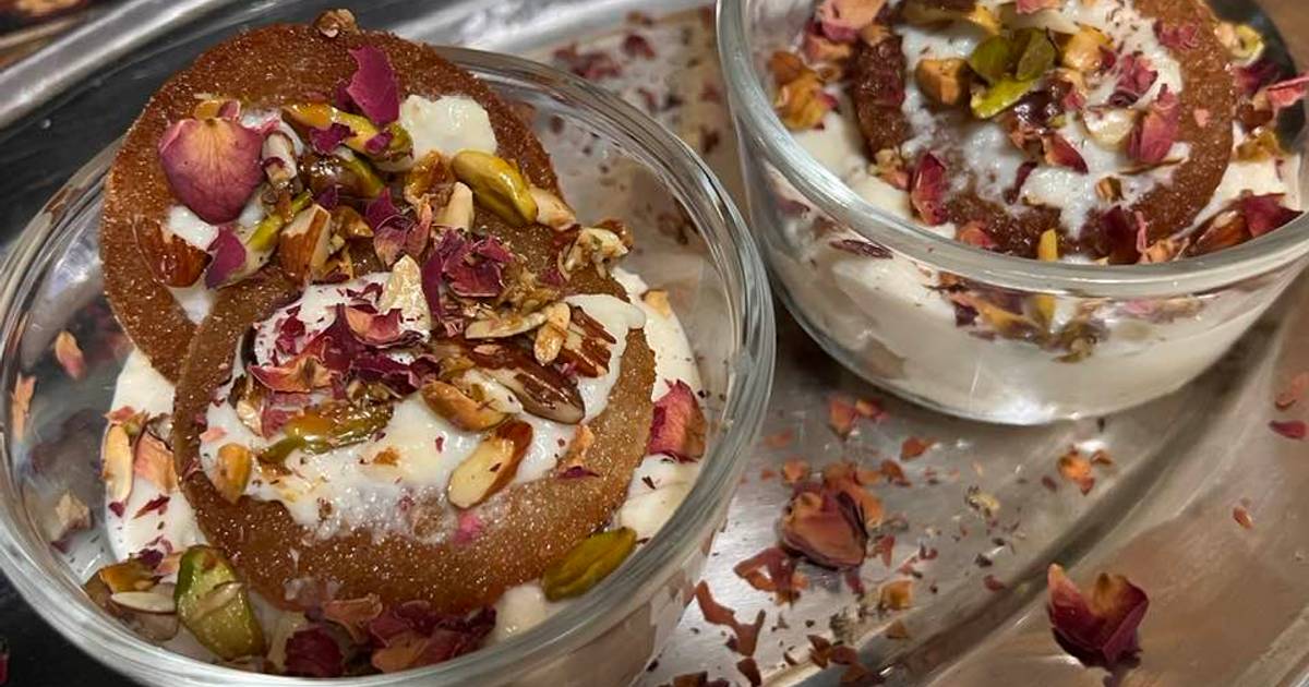 Shahi tukray pots Recipe by Sarvat Hanif - Cookpad