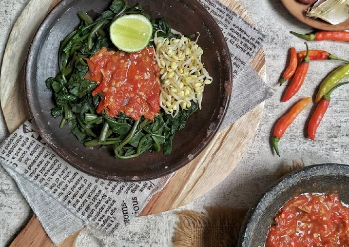 Resep Plecing Kangkung oleh Nur Erma - Cookpad