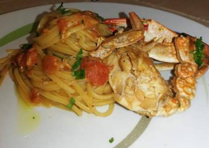 Ricetta Linguine con Granchio sfumato al Cognac, Pomodorini e Zafferano ...
