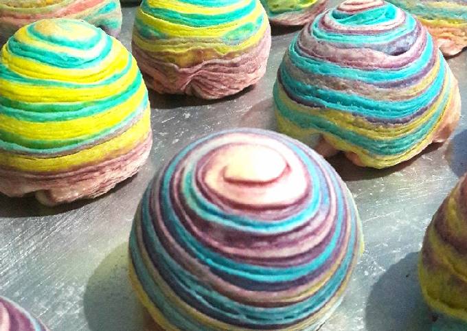 Resep Thousand Layer Moon Cake oleh RatnaFe - Cookpad