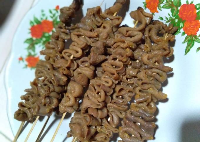 Resep Sate usus oleh Dyajeng Ella - Cookpad