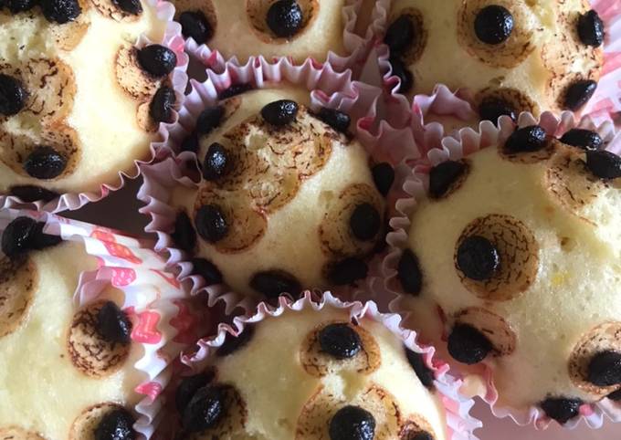 Resep Bolu Kelapa oleh clasina mutiara - Cookpad