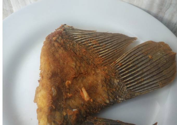 Resep 722. Gurameh goreng tepung oleh Naqiyyah 🍒 - Cookpad