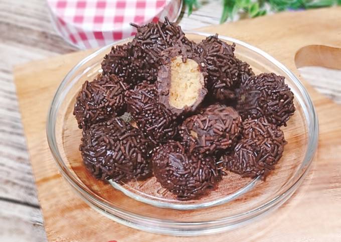 Resep Choco Balls Cookies oleh andarani - Cookpad