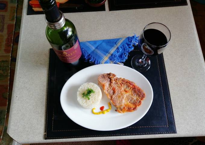 Chuleta vetada de cerdo con arroz blanco Receta de Maria VERÓNICA- Cookpad