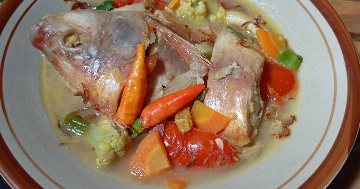 Resep sup ikan kakap lezat & praktis dengan kuah bening yang segar