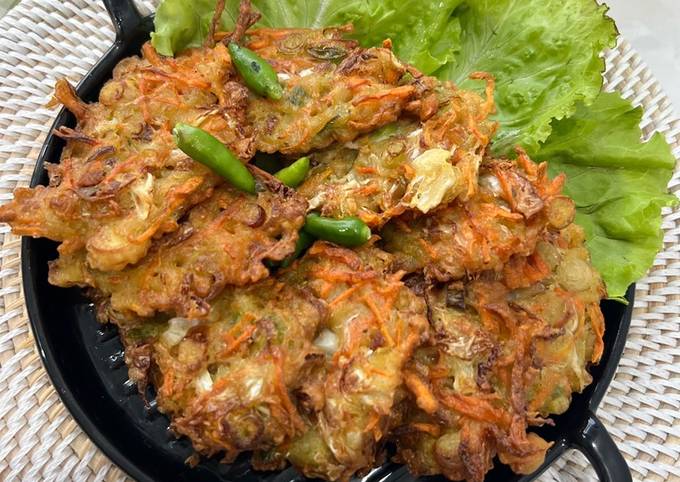 Resep Bakwan sayur oleh Dewi Masitah - Cookpad