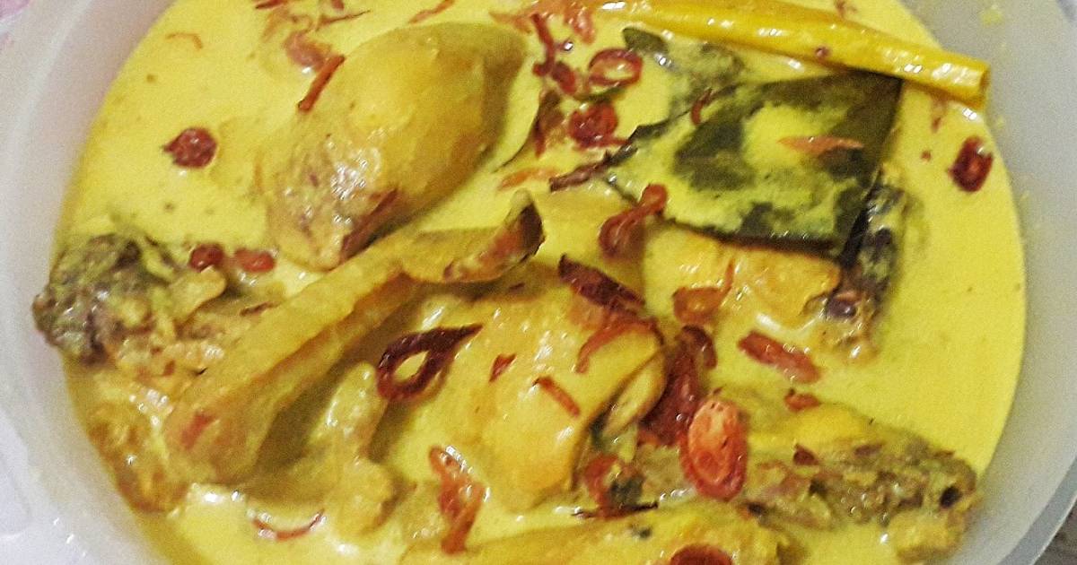 Resep Opor ayam kuning oleh mutia - Cookpad