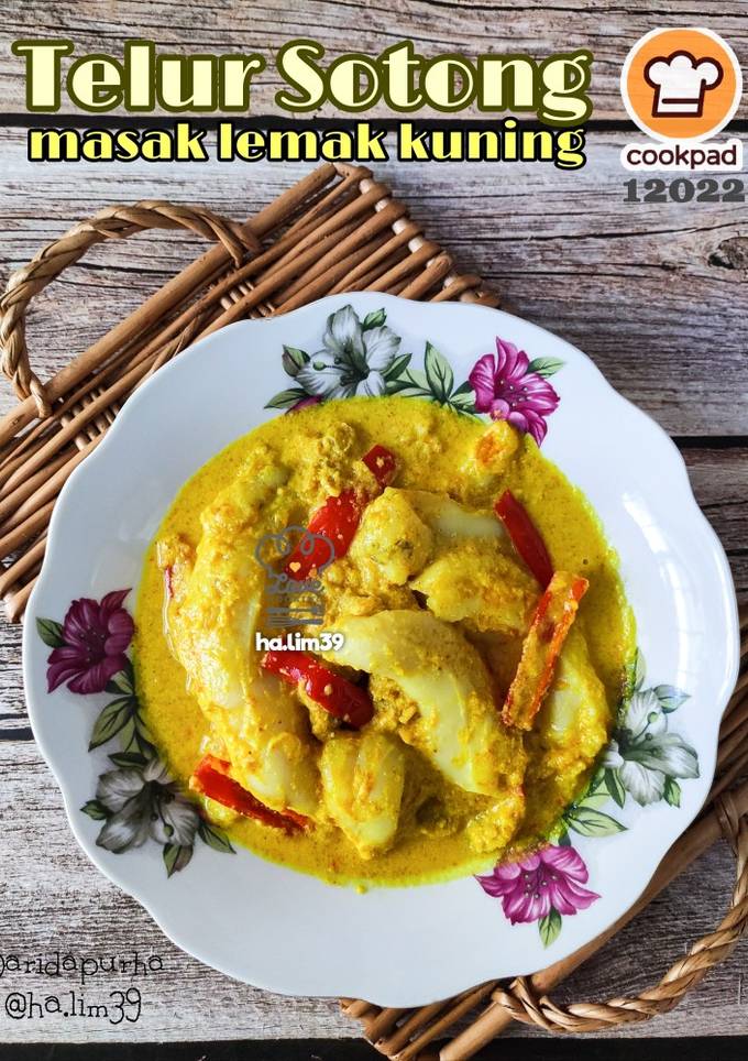 Resipi Telur Sotong Masak Lemak Kuning oleh ha.lim39 - Cookpad