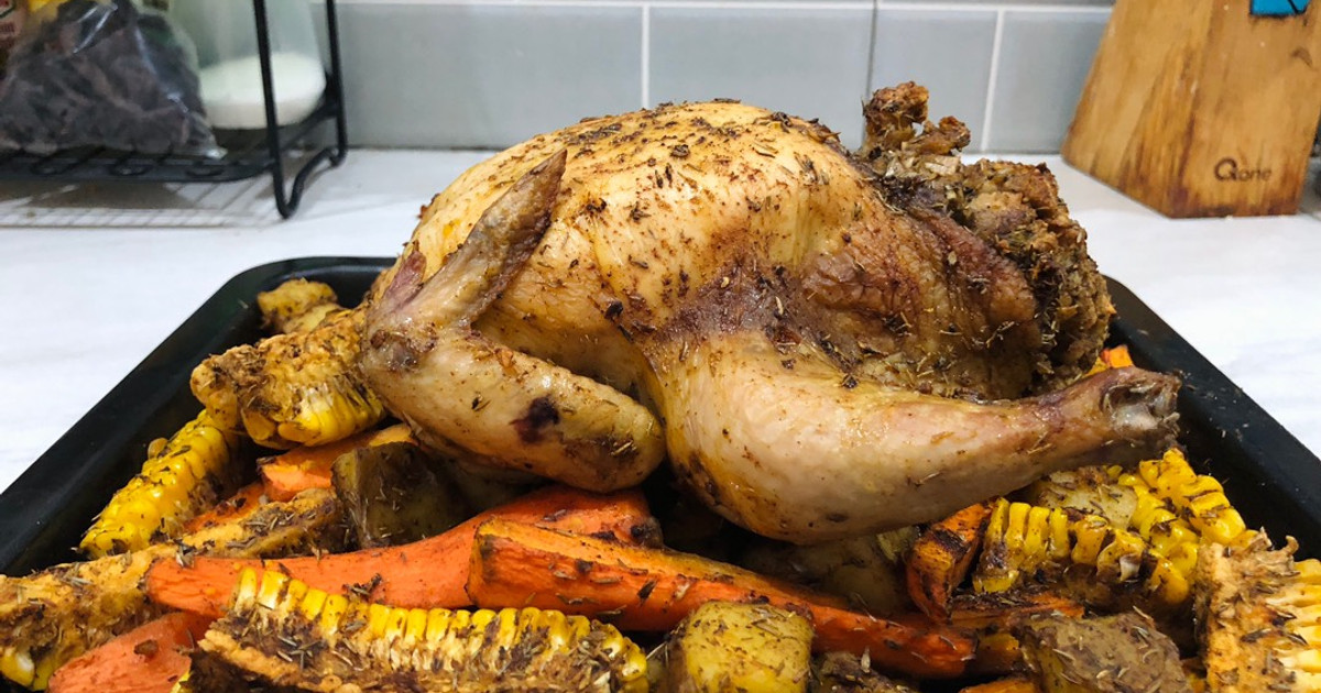 Resep 52. Ayam Panggang Utuh (Roast Chicken) oleh Irra Octavia - Cookpad