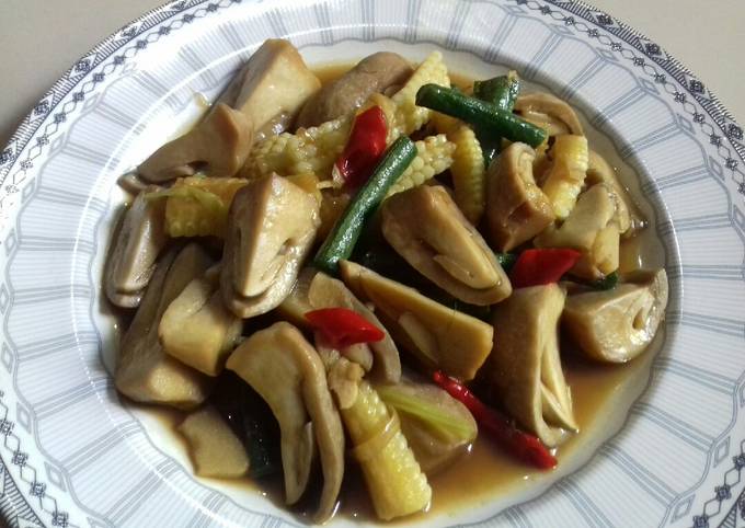 Resep Tumis Jamur Merang oleh Ira Asti Wredhani - Cookpad