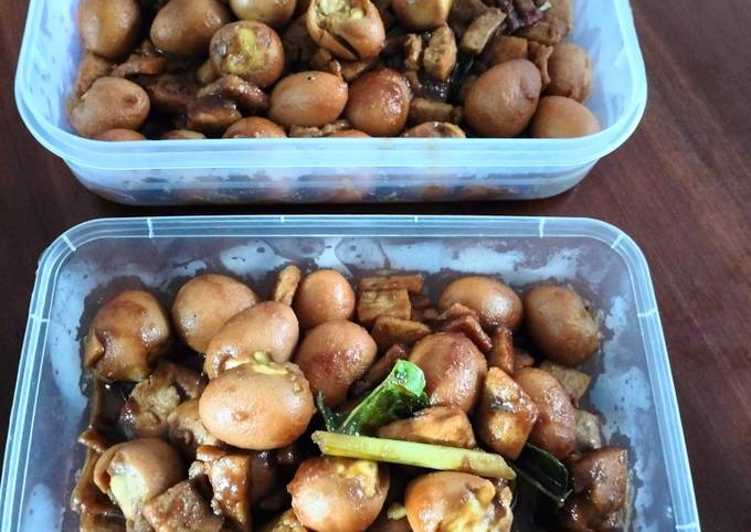 Resep Semur telur puyuh dan tahu oleh Pradita's Food - Cookpad
