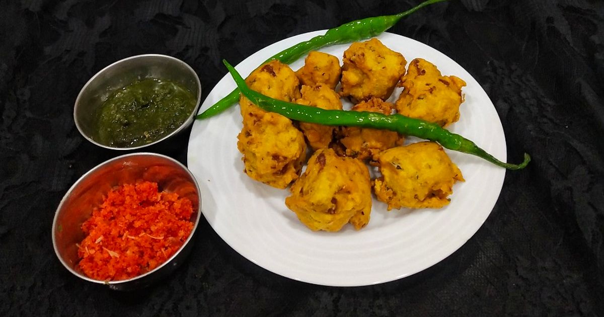 Goal Kanda Bhajji Recipe by Juhi Prakash Sewani - Cookpad
