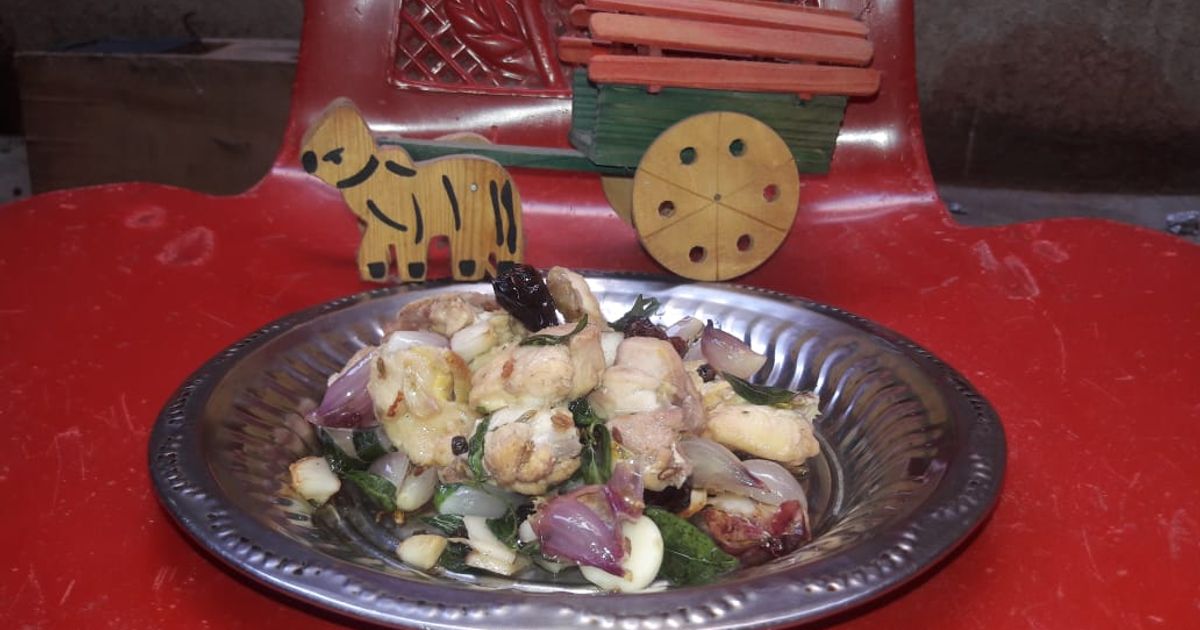 பூண்டு சிக்கன்(Poondu Chicken Recipe In Tamil) இவருடைய ரெசிபி Chitra ...