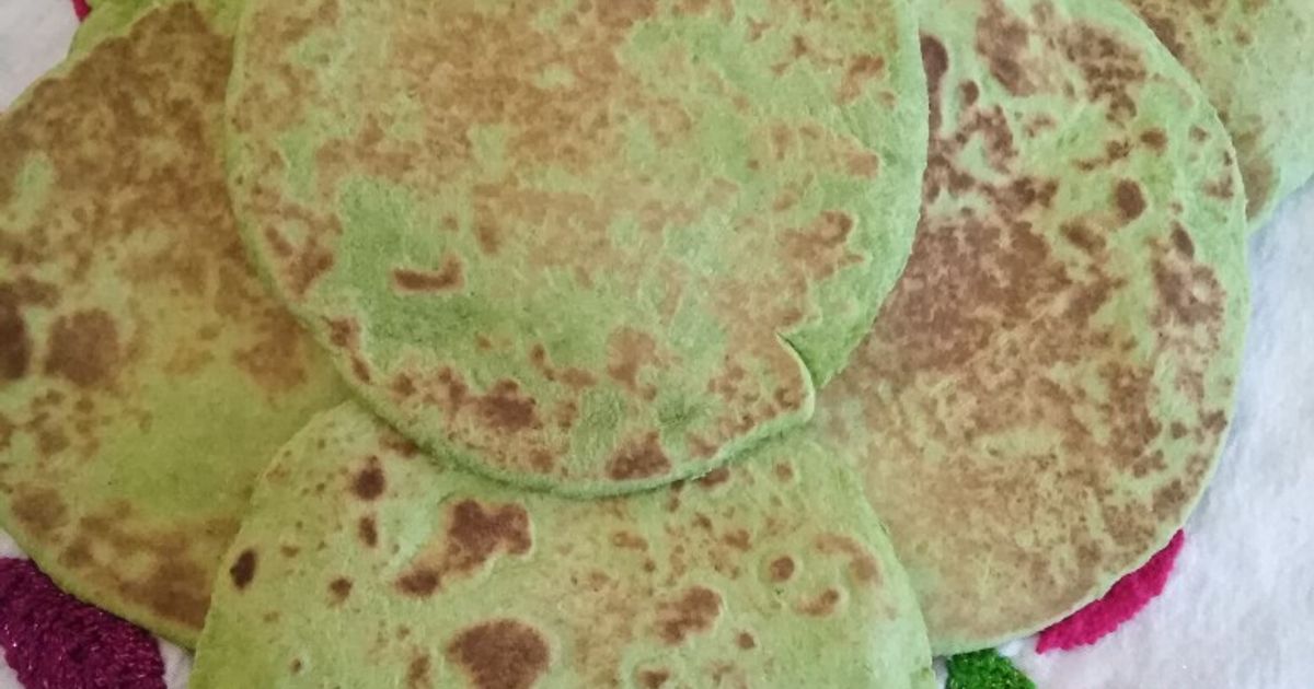 Flour Tortillas With Nopal And Spinach Recipe By Nena Saldaña Rocha