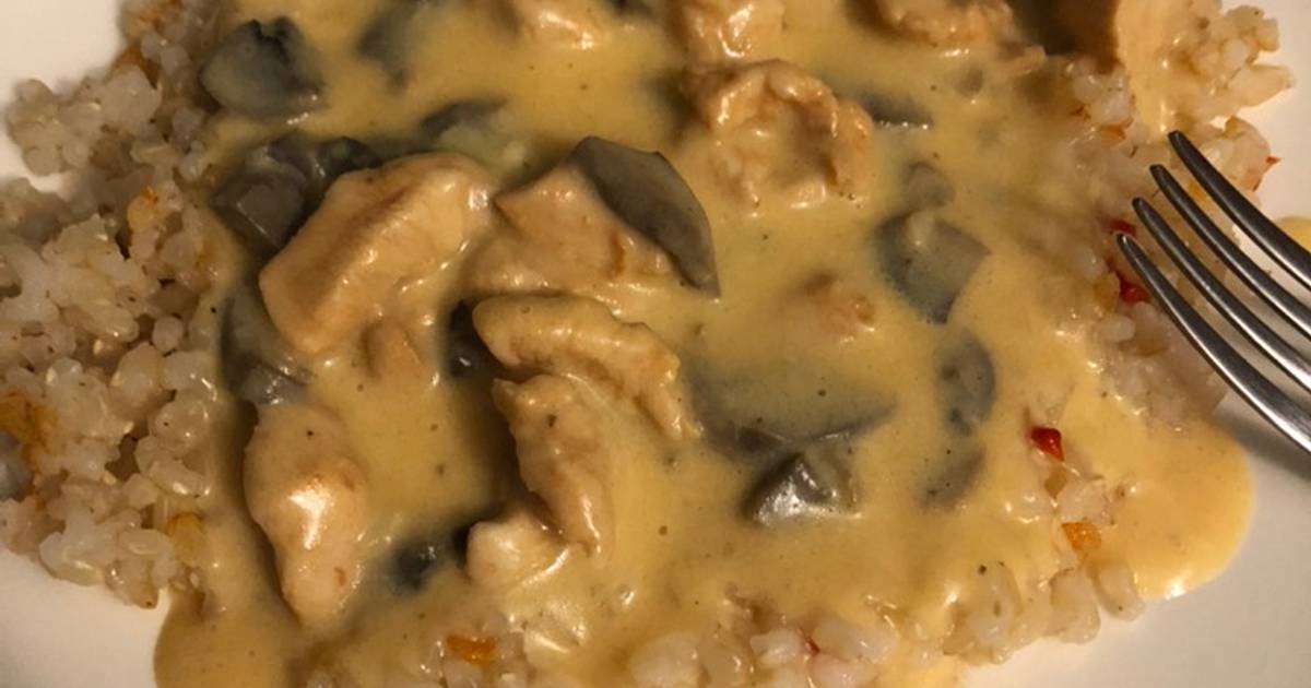 Strogonoff de pollo con verduras y arroz integral Receta de Eliana ...