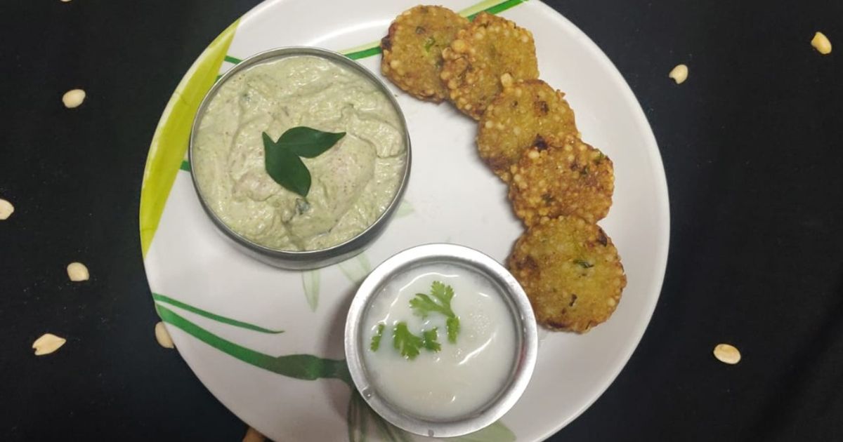 आलू साबू वडा (Aaloo Sabu Vada Recipe In Marathi) रेसिपी Shubhangi Dole ...