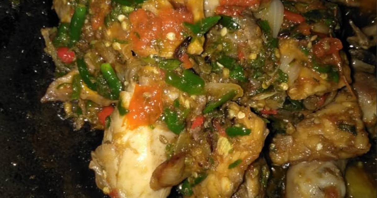 Resep Ayam rica cabai ijo oleh Nadila Ajja Decgh - Cookpad