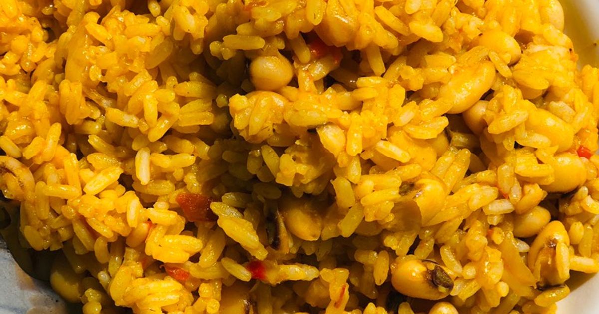 Jallop Din Shinkafa Da Wake girki daga Aisha Magama - Cookpad