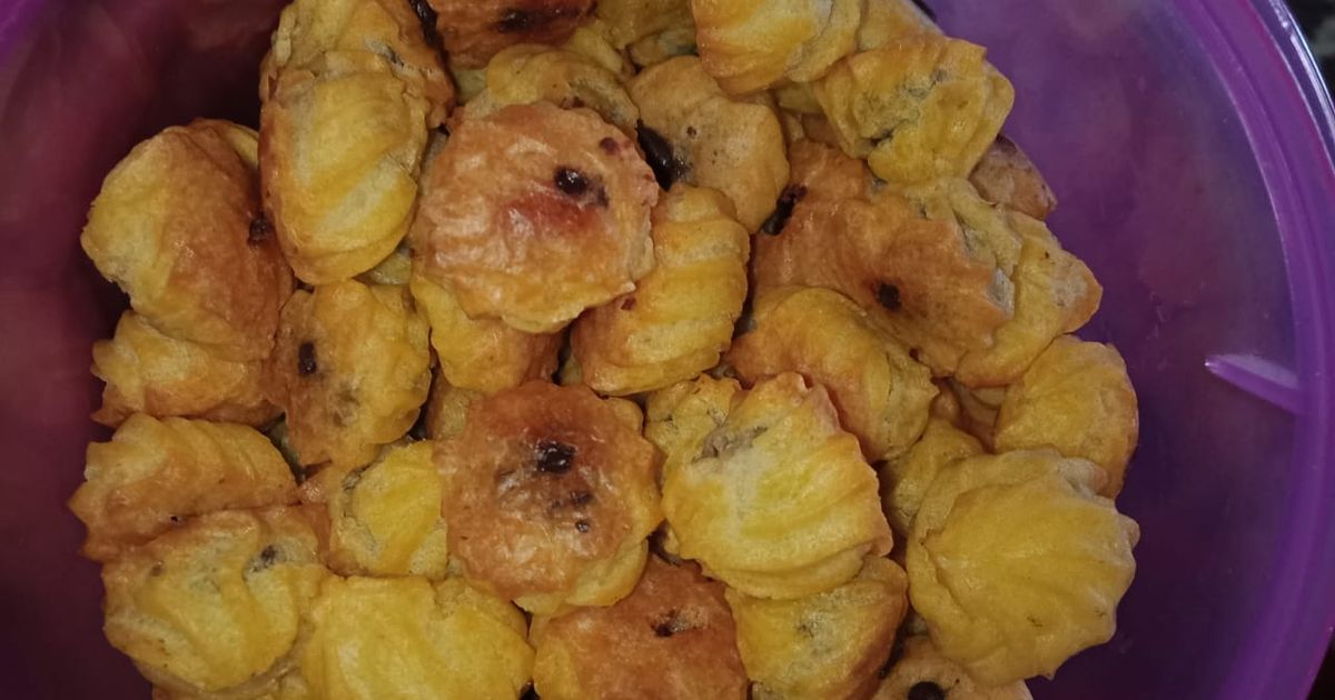 Resep Soes Kering Isi Coklat oleh Ika Sartika Ripandi - Cookpad