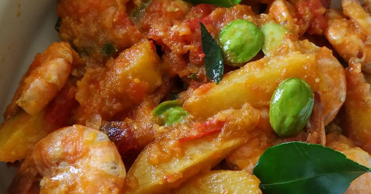 Resep Sambal Goreng Udang Kentang oleh Soraya Dwinanda - Cookpad