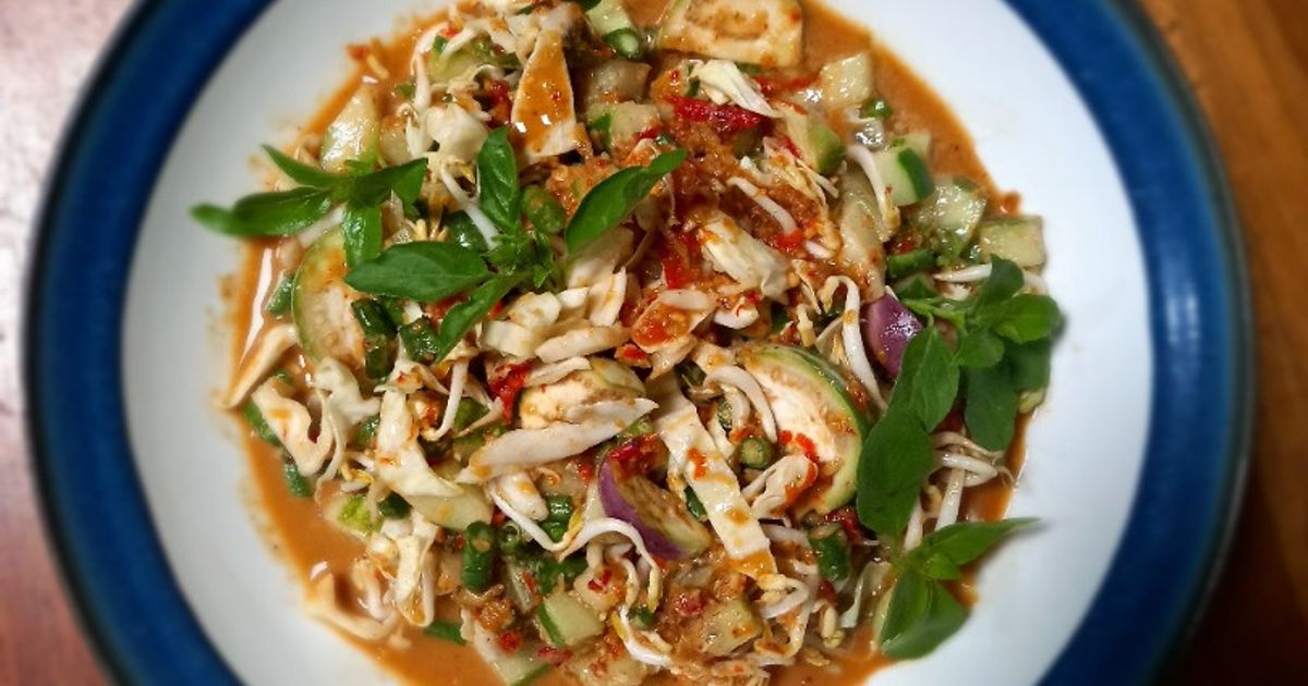 Resep Karedok Mentahan Khas Sunda Praktis oleh 🌱Bunda Zaza - Cookpad