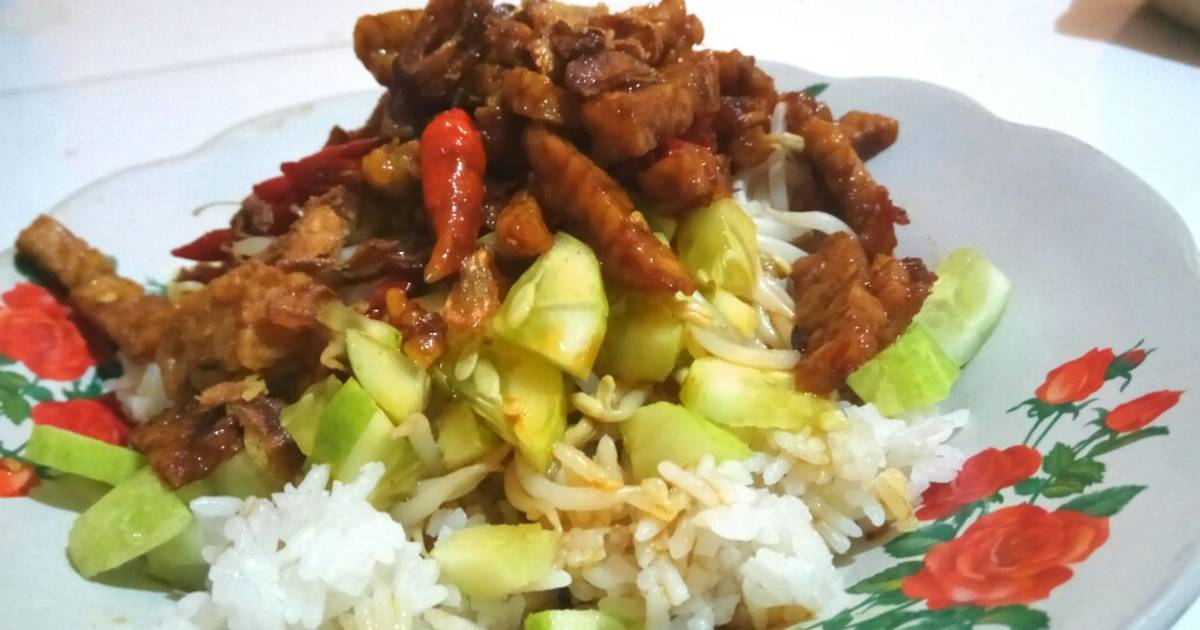 Resep Nasi lengko ekonomis oleh Neng Tya - Cookpad