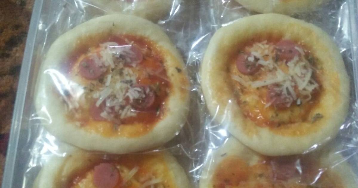 Resep Pizza mini oleh Moms Tasya - Cookpad